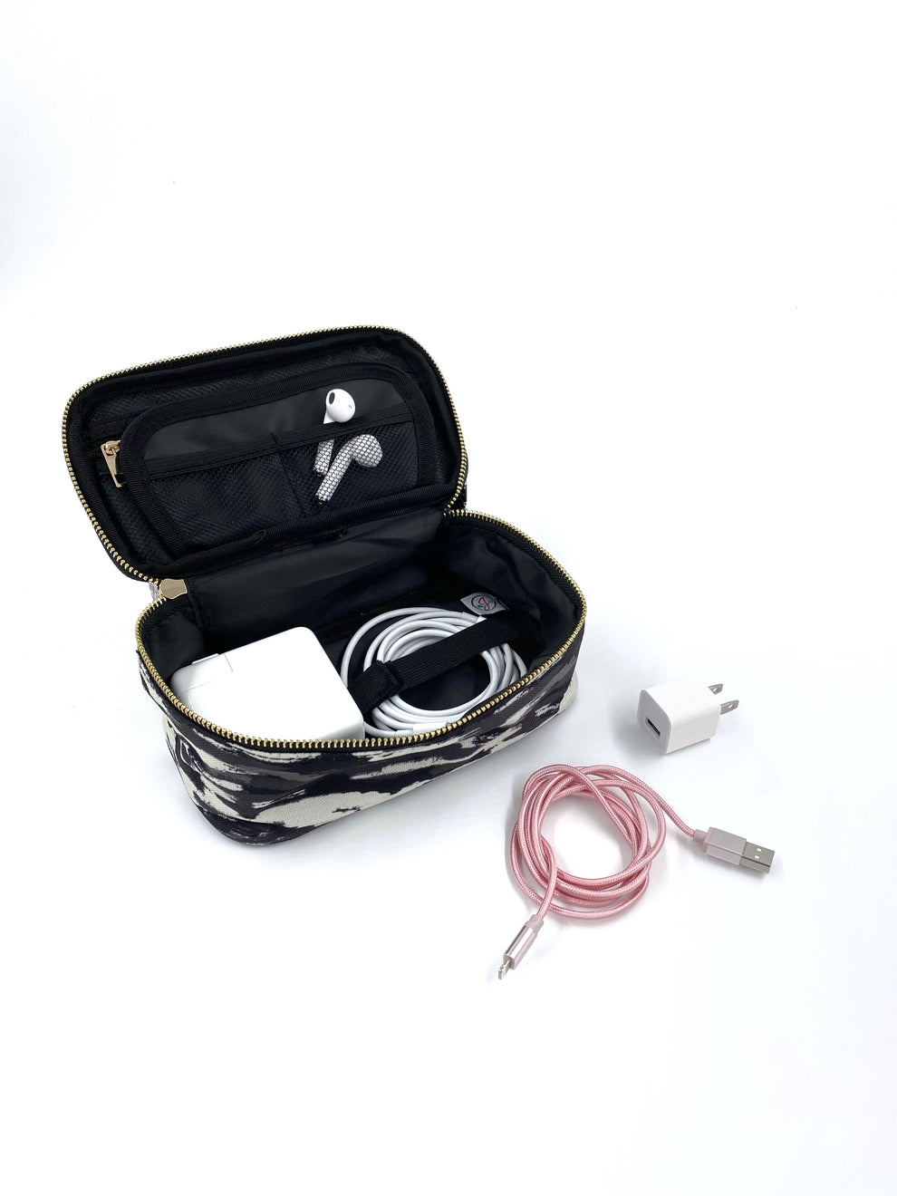 Tech Organizer - Black & Gray – Ms. Jetsetter